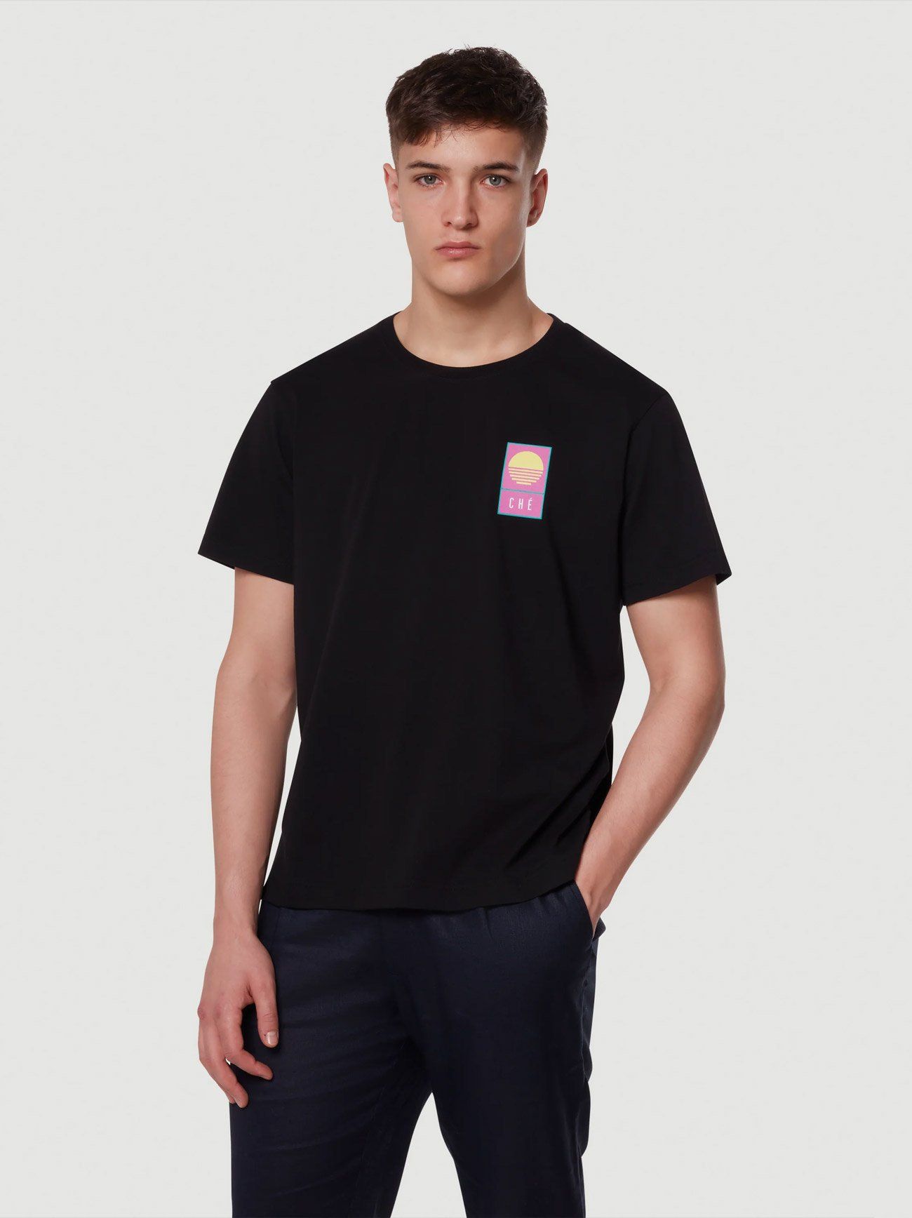 CHÉ Mens Black Printed Logo T-Shirt | Designerwear