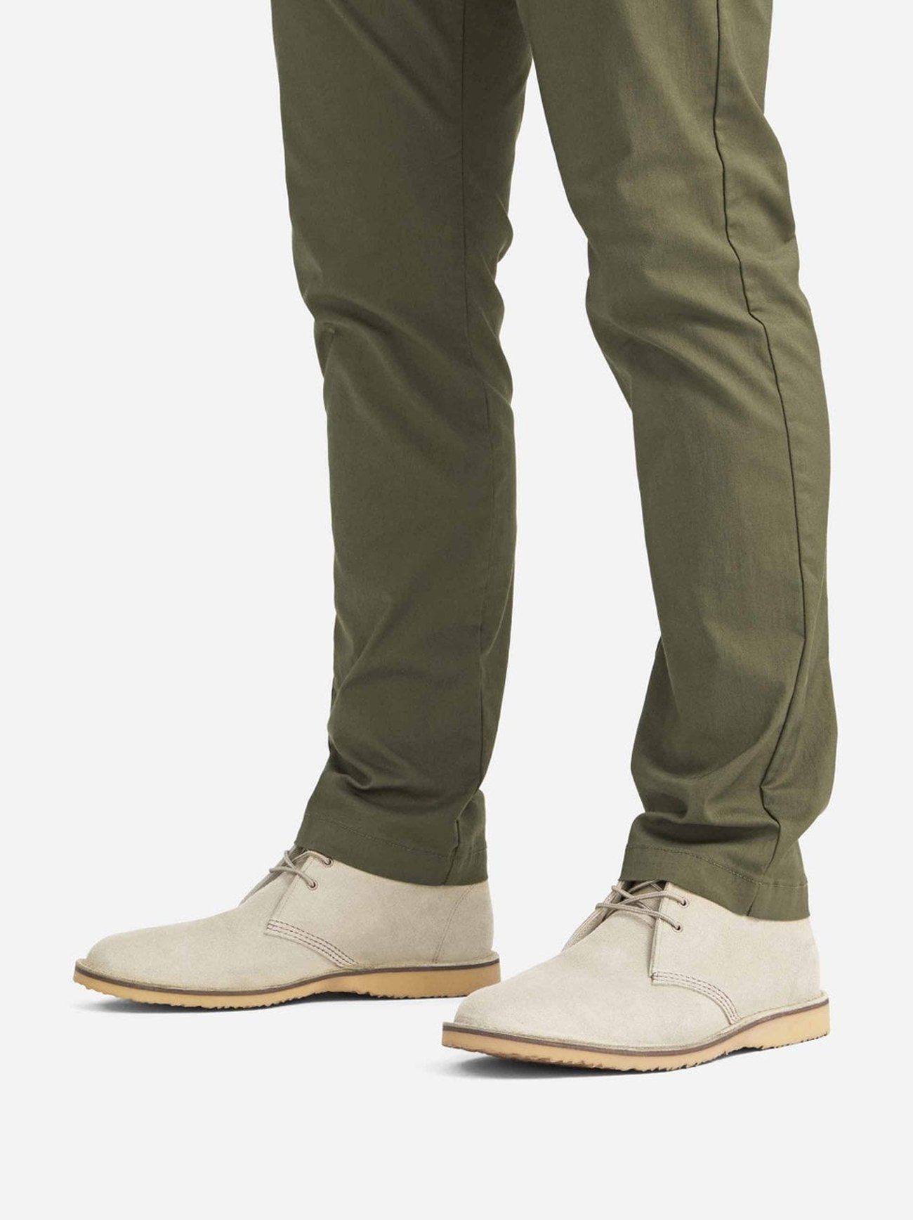 Red Wing Mens White Sand Mohave Weekender Chukka Boot | Designerwear