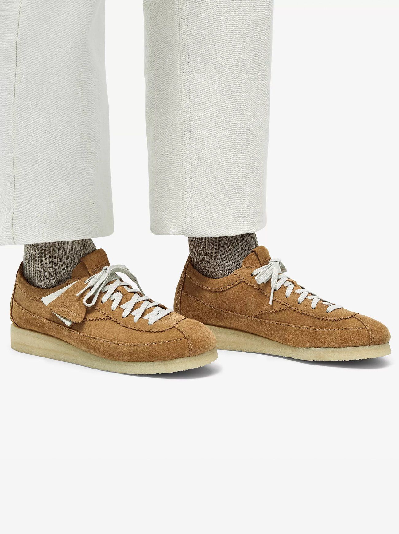 Clarks Originals Mens Mid Tan Suede Wallabee Tor Trainer | Designerwear