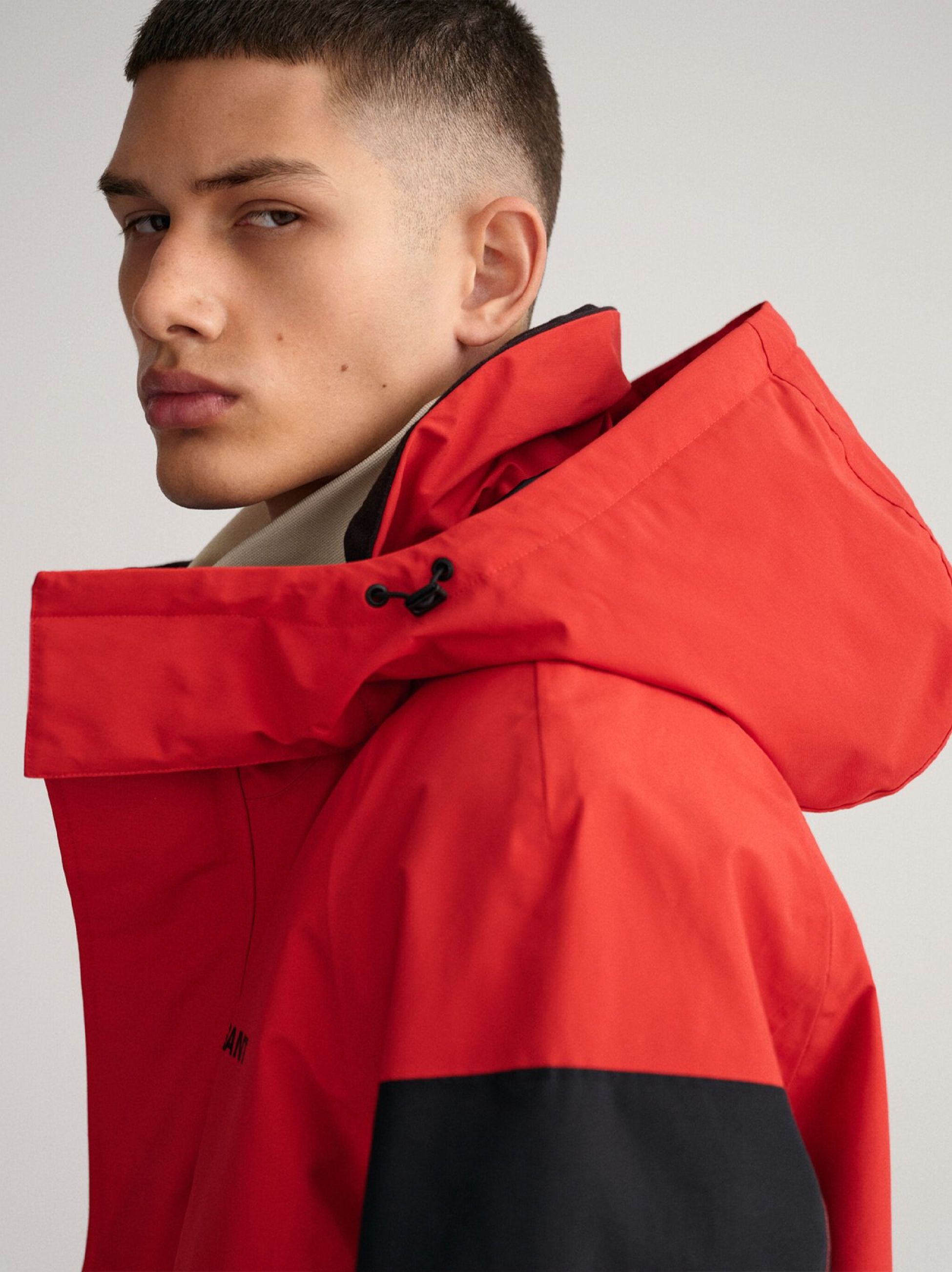 GANT Mens Ruby Red Slope Jacket | Designerwear